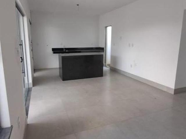 Casa com 3 quartos à venda em Pedro Leopoldo, no bairro Novo Campinho