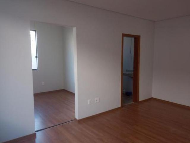 Casa com 3 quartos à venda em Pedro Leopoldo, no bairro Parque Andiara