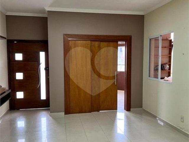 Casa com 3 quartos à venda em Pinheirinho SP