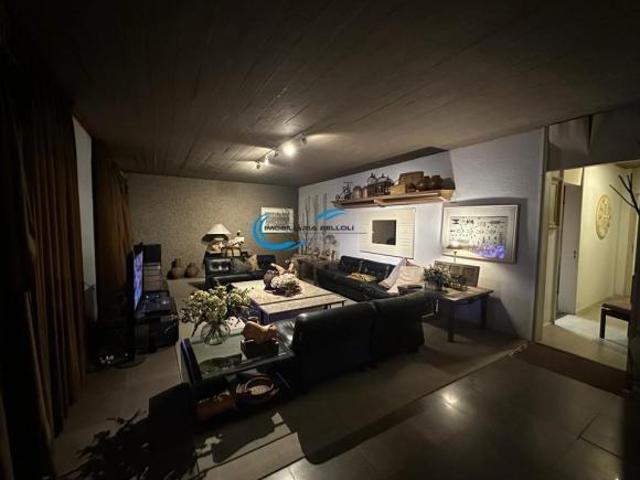 Casa com 3 quartos, à venda em Porto Alegre, Boa Vista