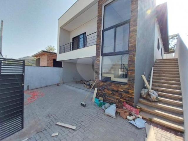 Casa com 3 quartos à venda em Residencial Capivari SP