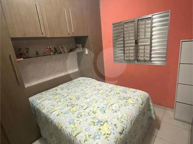Casa com 3 quartos à venda em Residencial portal da mantiqueira SP