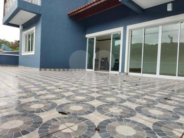 Casa com 3 quartos à venda em Roseira SP