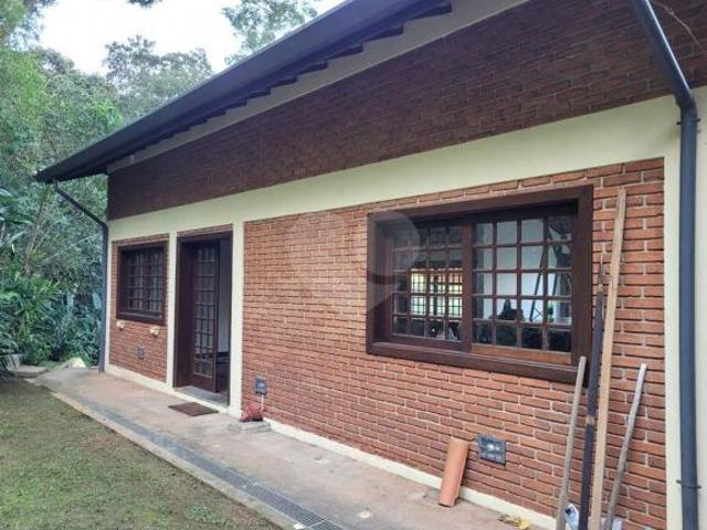 Casa com 3 quartos à venda em Roseira SP