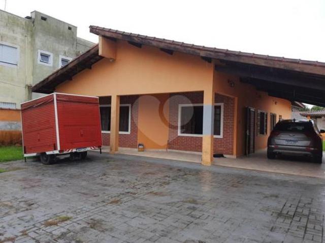 Casa com 3 quartos à venda em São lourenço SP