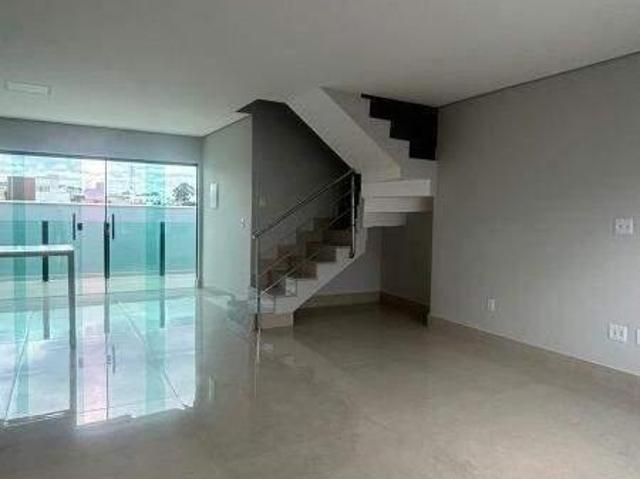 Casa com 3 quartos à venda em Santa Luzia, no bairro Liberdade