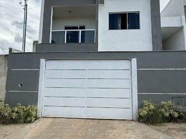 Casa com 3 quartos à venda em Santa Luzia, no bairro Liberdade