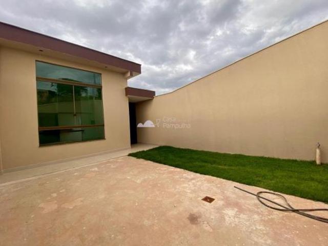 Casa com 3 quartos à venda em Santa Luzia, no bairro Novo Centro