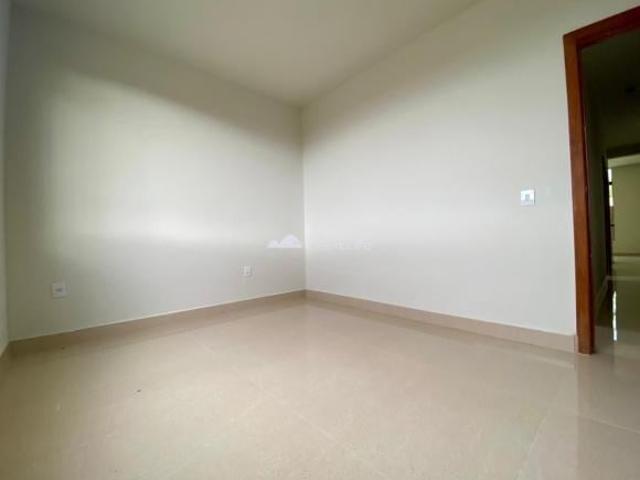 Casa com 3 quartos à venda em Santa Luzia, no bairro Novo Centro