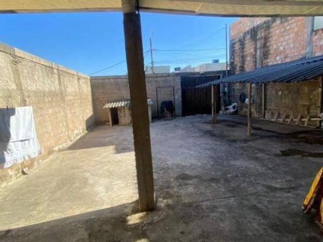 Casa com 3 quartos à venda em Santa Luzia, no bairro Petrópolis