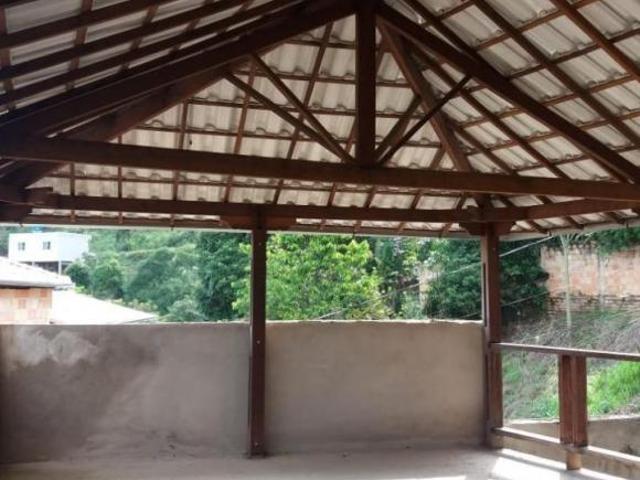 Casa com 3 quartos à venda em Sabará, no bairro Morro São Francisco