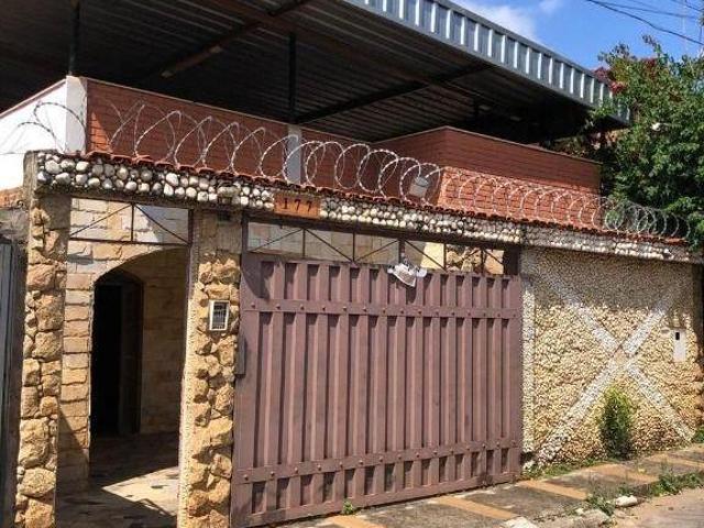 Casa com 3 quartos à venda em Sabará, no bairro Paciência