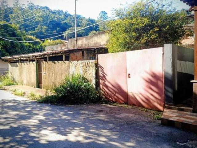 Casa com 3 quartos à venda em Sabará, no bairro Pompeu