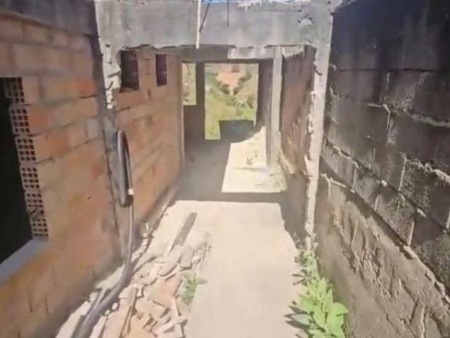 Casa com 3 quartos à venda em Sabará, no bairro Vila Francisco De Moura