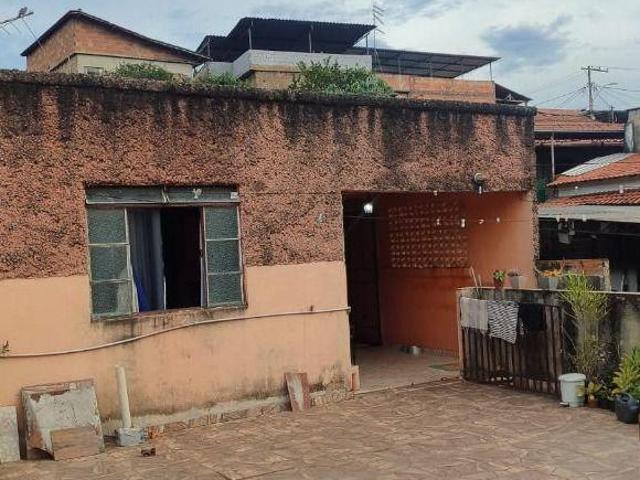 Casa com 3 quartos à venda em Sabará, no bairro Vila Santo Antônio De Pádua