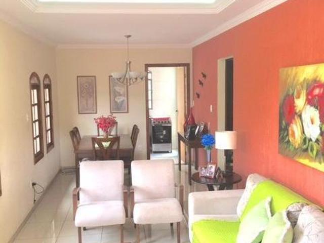 Casa com 3 quartos à venda em Sabará, no bairro Vila Santo Antônio De Pádua
