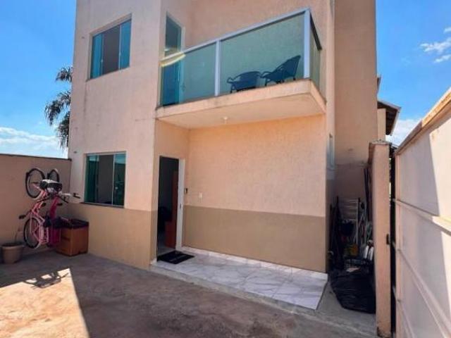 Casa com 3 quartos à venda em Sarzedo, no bairro Vila Satelite