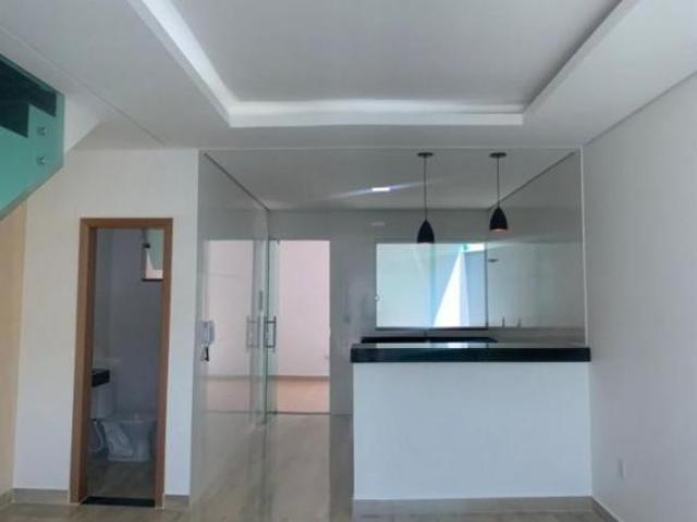 Casa com 3 quartos à venda em Sarzedo, no bairro Santa Rosa