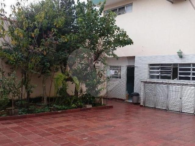 Casa com 3 quartos à venda em Saúde SP