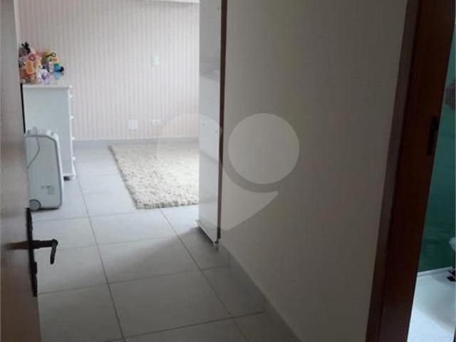 Casa com 3 quartos à venda em Sé SP