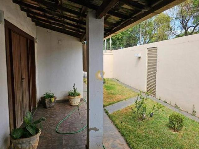 Casa com 3 quartos à venda em Sete Lagoas, no bairro Catarina