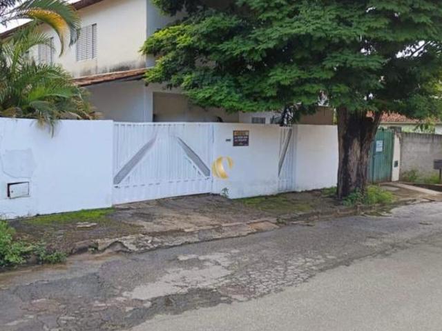 Casa com 3 quartos à venda em Sete Lagoas, no bairro Iporanga