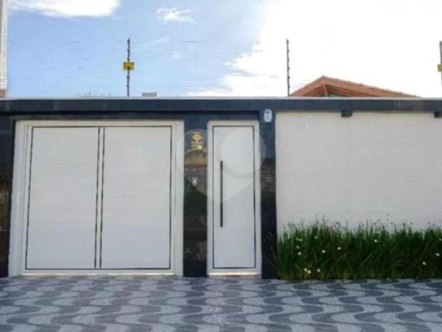 Casa com 3 quartos à venda em Solemar SP