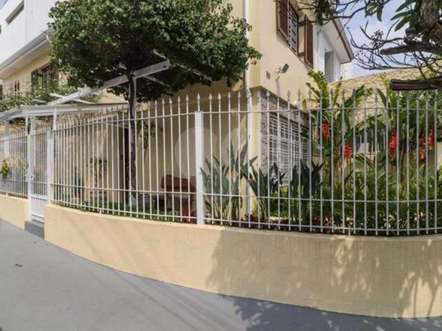 Casa com 3 quartos à venda em Sumarezinho SP