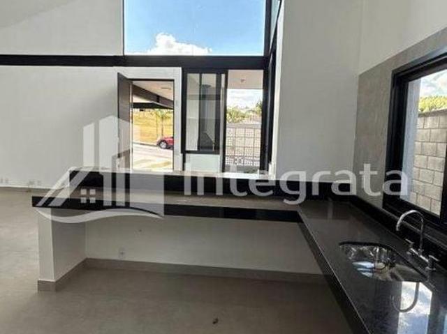 Casa com 3 quartos à Venda, Jardim Europa Poços de Caldas
