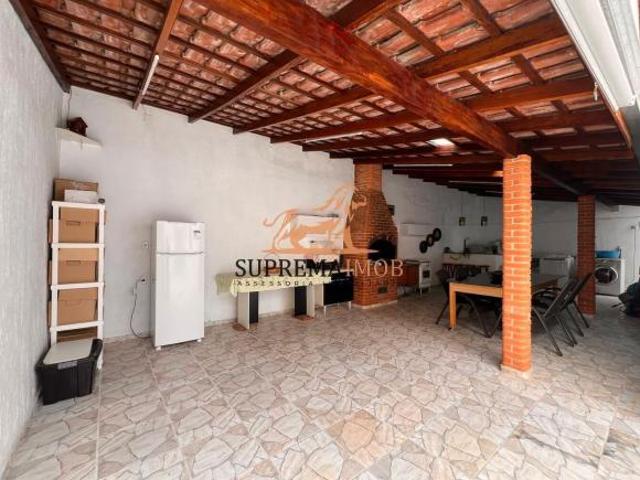 Casa com 3 quartos á venda Jardim Prestes de Barros Zona Leste de Sorocaba
