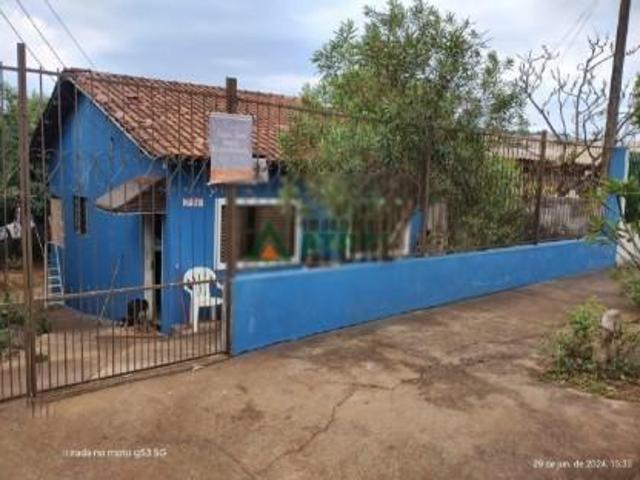 CASA COM 3 QUARTOS A VENDA NA ZONA NORTE