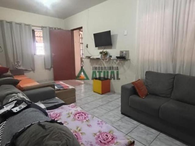 CASA COM 3 QUARTOS A VENDA NA REGIÃO SUL DE LONDRINA