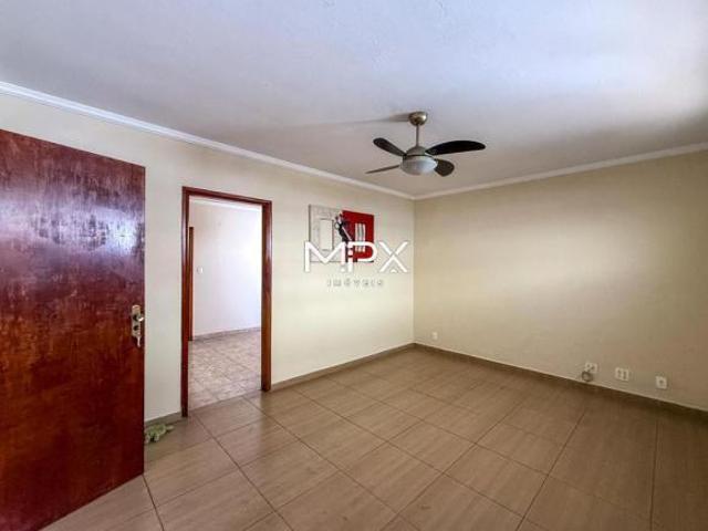 Casa com 3 quartos à venda no bairro Cidade Alta em Piracicaba