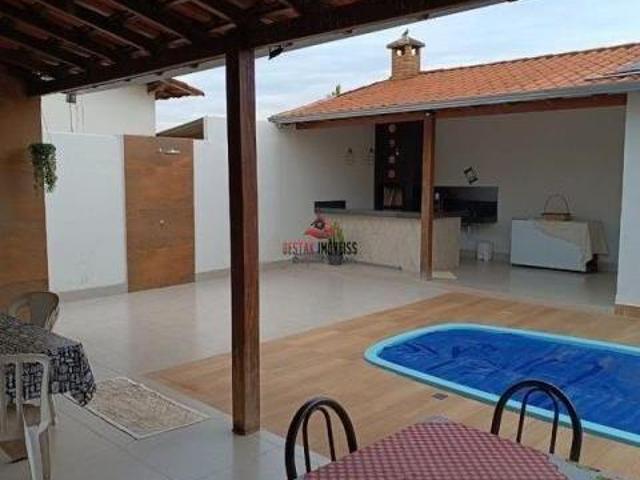 Casa com 3 quartos à venda no Bairro Cidade Jardim Uberlândia/MG