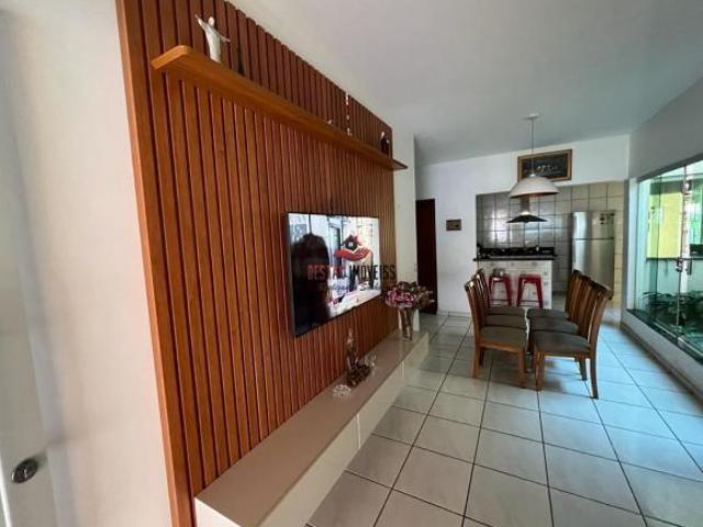 Casa com 3 quartos à venda no Bairro Alto Umuarama Uberlândia/MG