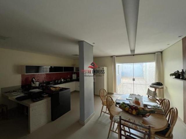 Casa com 3 quartos à venda no Bairro Alto Umuarama Uberlândia/MG