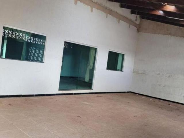 Casa com 3 quartos à venda no Bairro Granada Uberlândia/MG