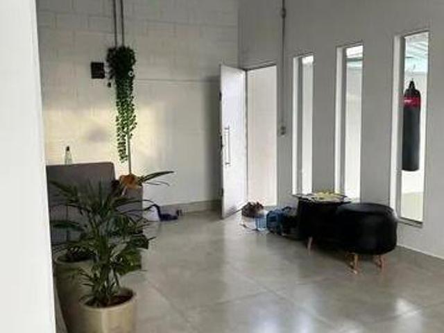Casa com 3 quartos à venda no Bairro Granada Uberlândia/MG
