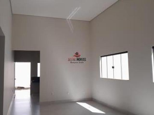 Casa com 3 quartos à venda no Bairro Jardim Europa Uberlândia/MG