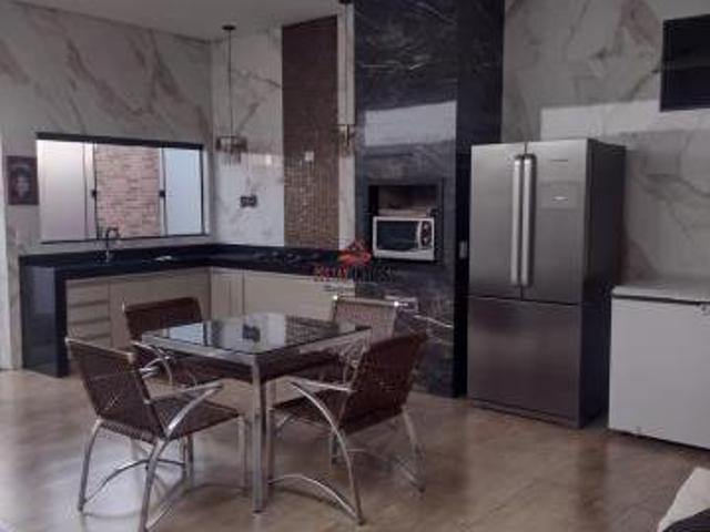 Casa com 3 quartos à venda no Bairro Jardim Europa Uberlândia/MG