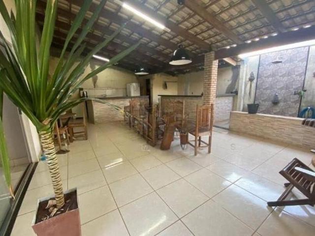 Casa com 3 quartos à venda no Bairro Jardim Holanda Uberlândia/MG