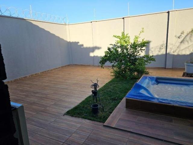 Casa com 3 quartos à venda no Bairro Jardim Patrícia Uberlândia/MG