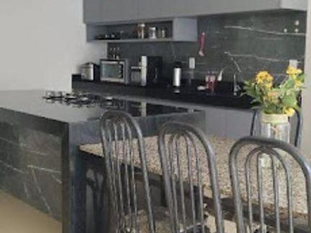 Casa com 3 quartos à venda no Bairro Jardim Patrícia Uberlândia/MG