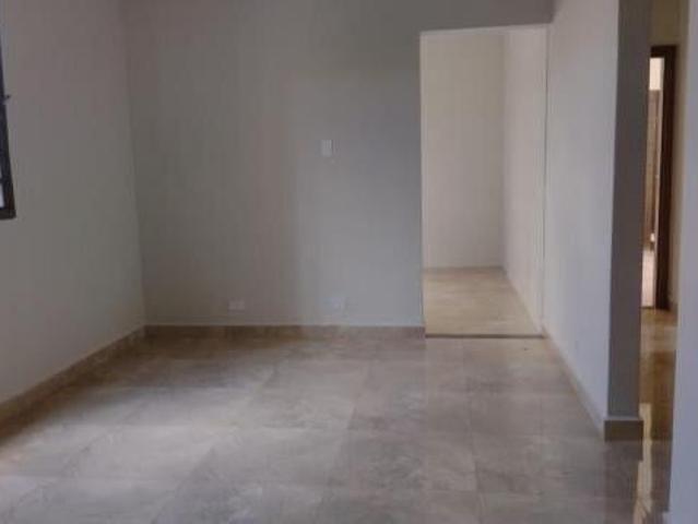 Casa com 3 quartos à venda no Bairro Jardim Patrícia Uberlândia/MG