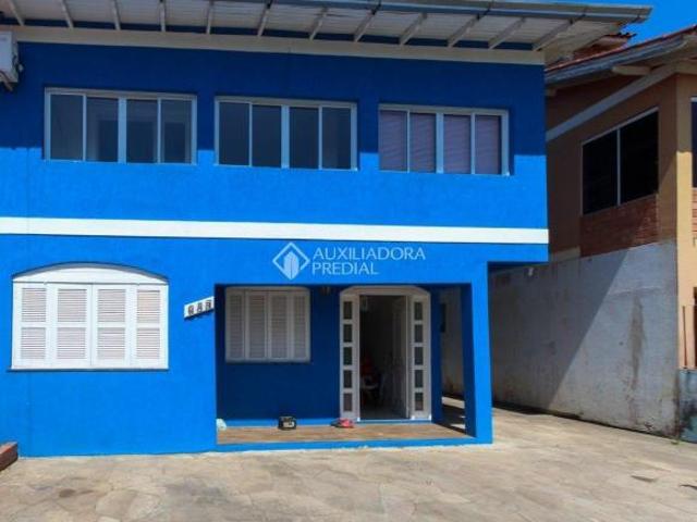 Casa com 3 Quartos à Venda no bairro Mathias Velho com 285m²