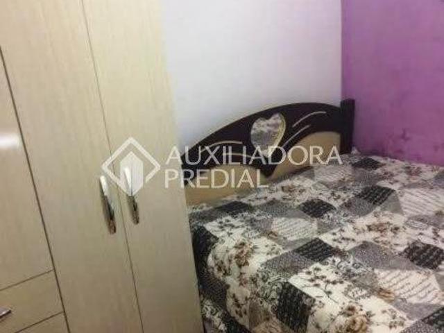 Casa com 3 Quartos à Venda no bairro Mato Grande com 120m²