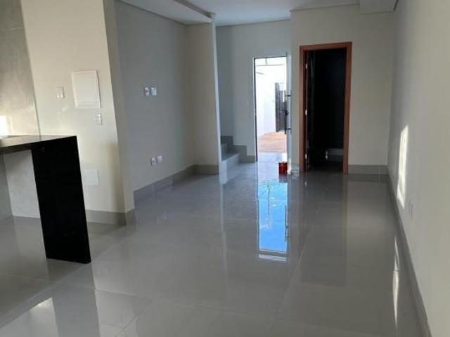 Casa com 3 quartos à venda no Bairro Novo Mundo Uberlândia/MG