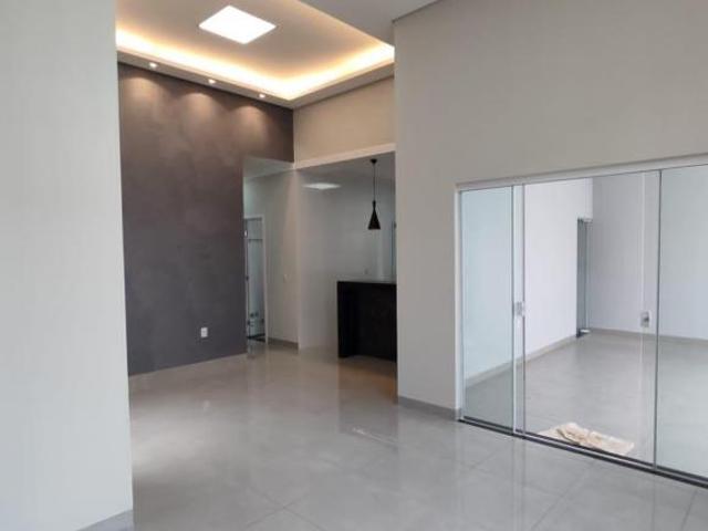 Casa com 3 quartos à venda no Bairro Novo Mundo Uberlândia/MG
