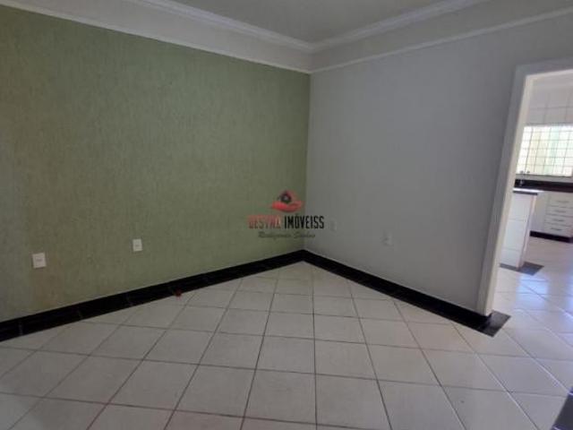 Casa com 3 quartos à venda no Bairro São Jorge Uberlândia/MG