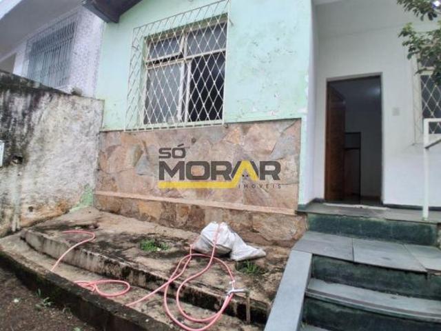 Casa com 3 quartos a venda no bairro Sagrada Familia, Belo Horizonte